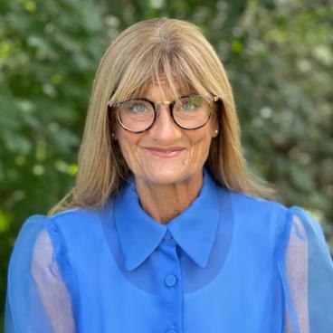 Kathy Cowan Sahadath | Royal Roads University